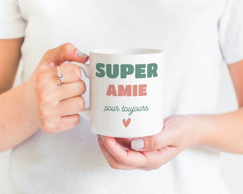 Tasse personnalisée Super Amie avec prénom ou message | Cadeaux.com